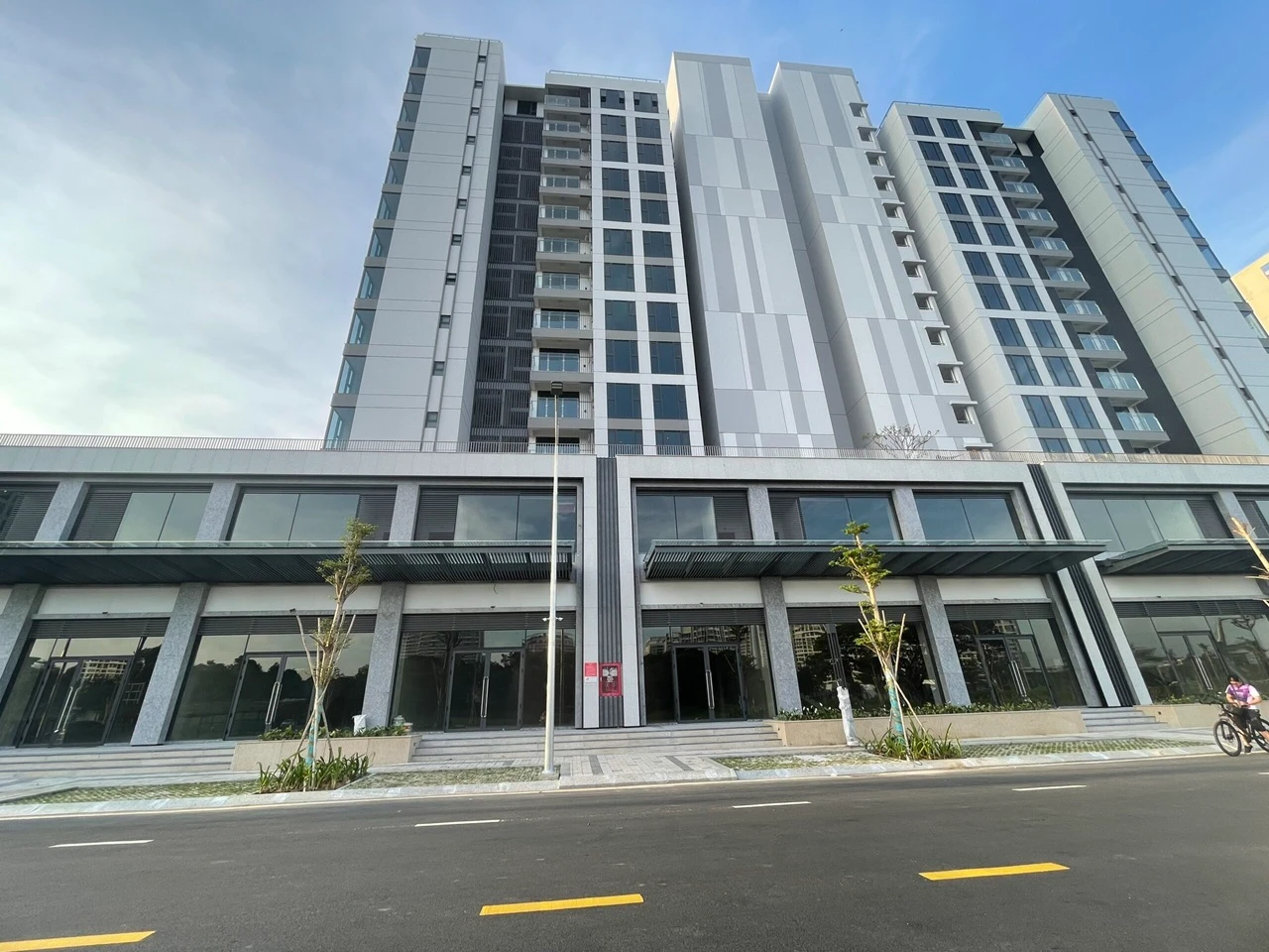 Chung Cư Cardinal Court, Căn Hộ Hạng Sang, Vị Trí Trung Tâm 2026