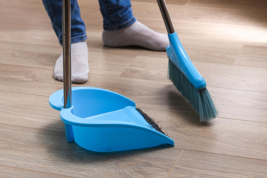 Có nên quét nhà dọn dẹp vào ngày Tết không? - Thông tin Bất động sản ...