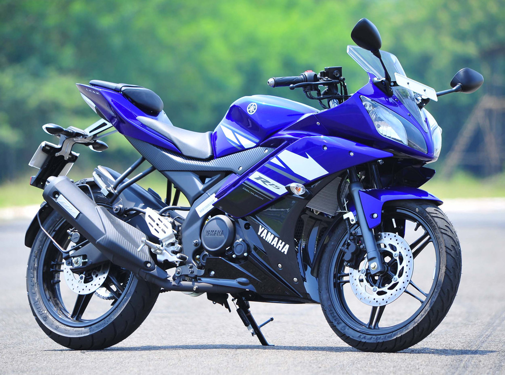 Mua Xe Yamaha R15 - mua món hời những ngày đầu năm mới