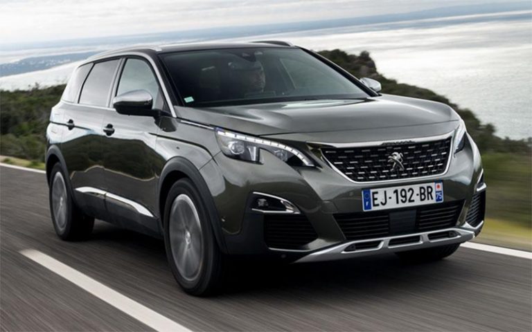 Đánh giá chi tiết về xe Peugeot 5008 2020