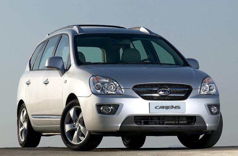 Thông tin đánh giá chi tiết về dòng xe Kia Carens 2016