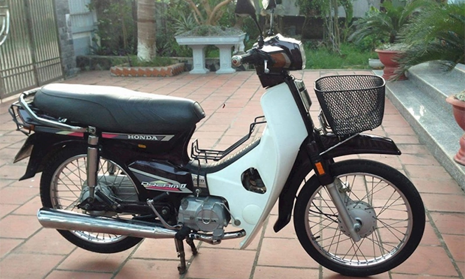 Giá xe Dream: Bảng giá Honda Dream mới nhất hôm nay