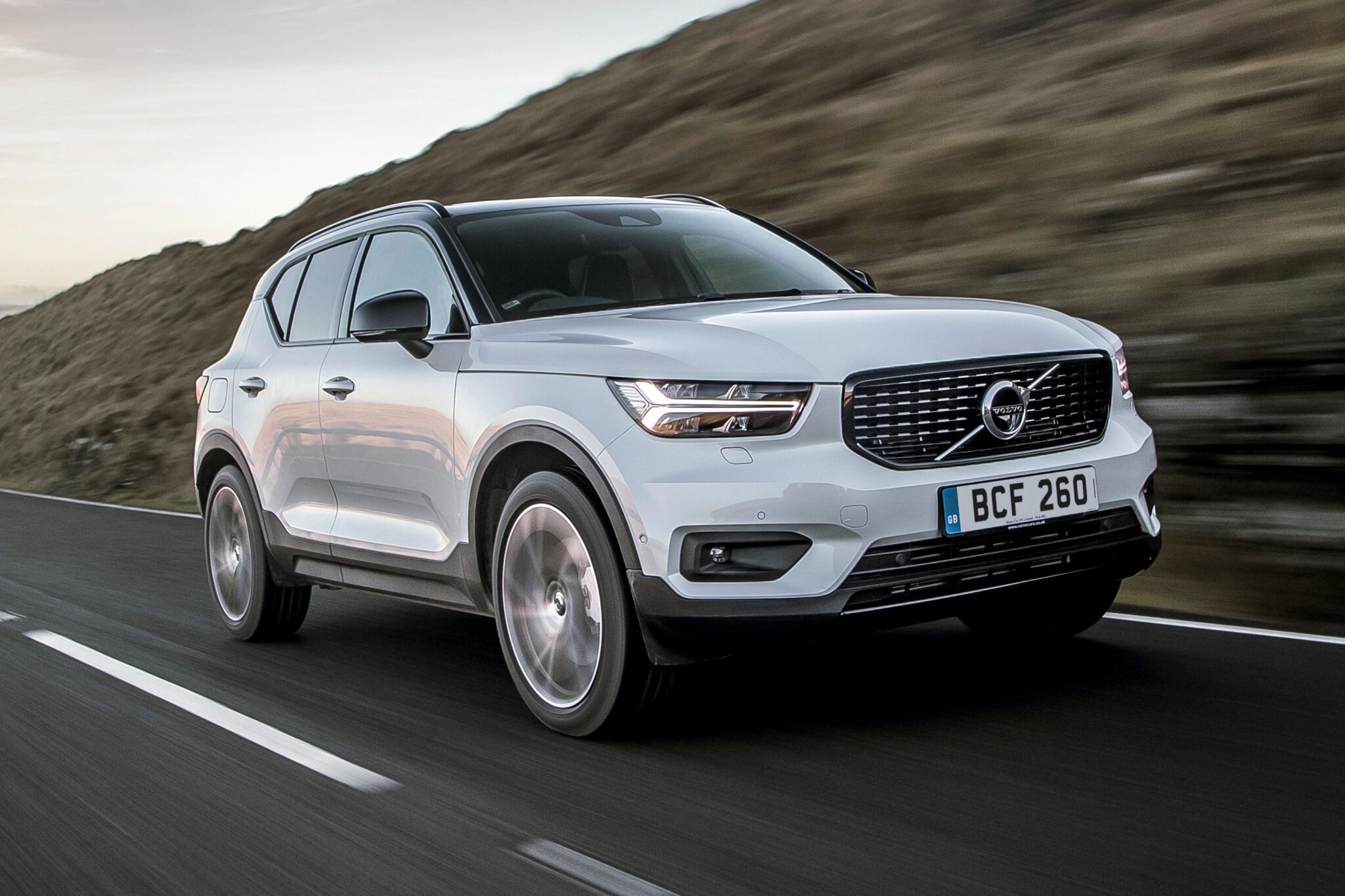 20 mẫu xe SUV 5 chỗ đáng mua nhất 2024