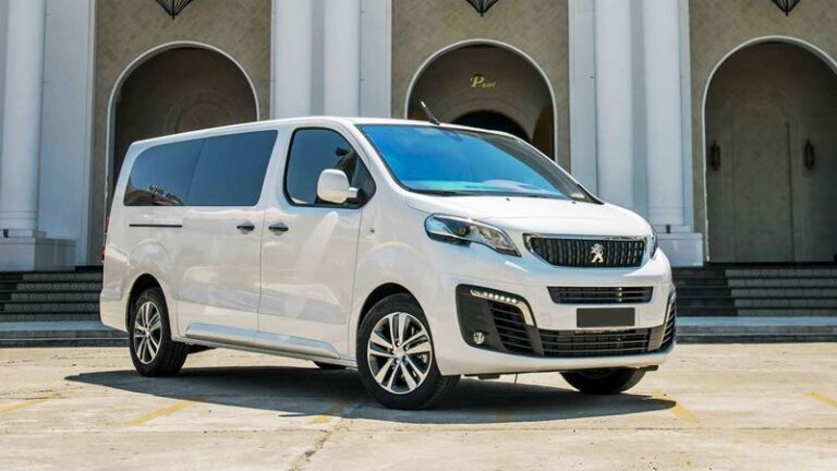 Tổng hợp các dòng xe 8 chỗ ở Việt Nam ưa chuộng năm 2023
