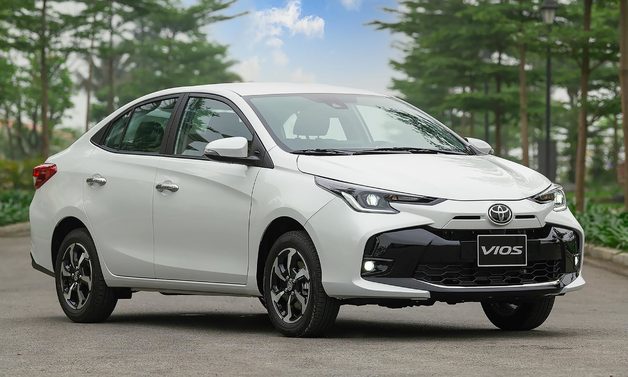 So sánh Mazda 2 và Vios: Đâu là mẫu xe lý tưởng cho bạn?