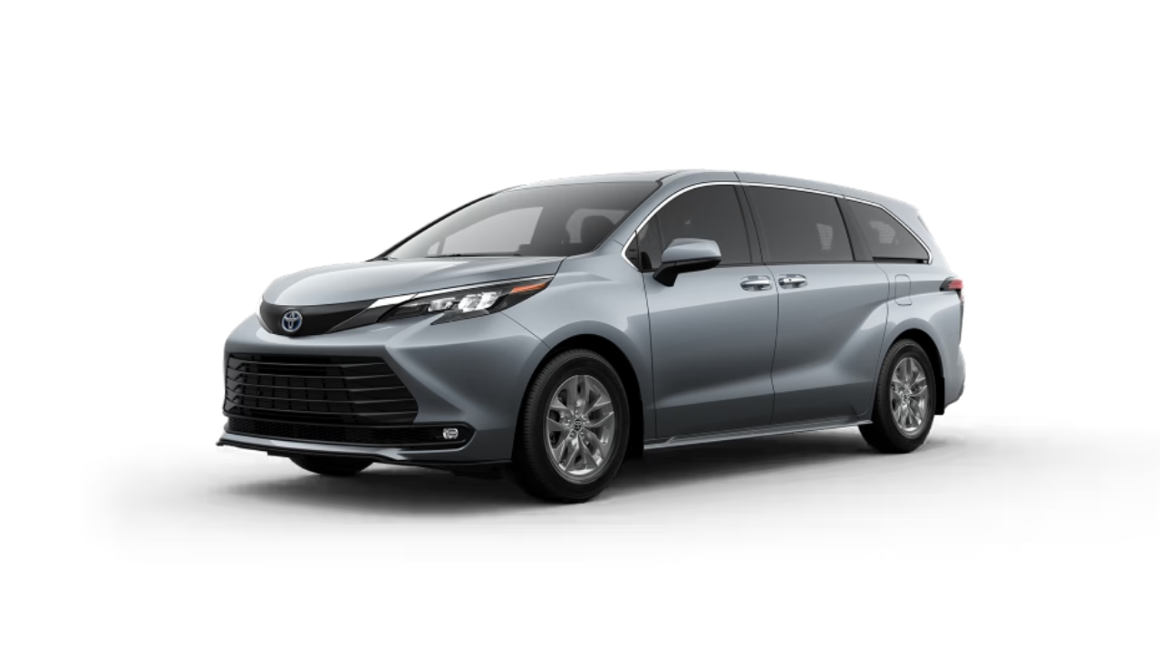 Giá xe Toyota Sienna tháng 06/2026 và thông tin chi tiết