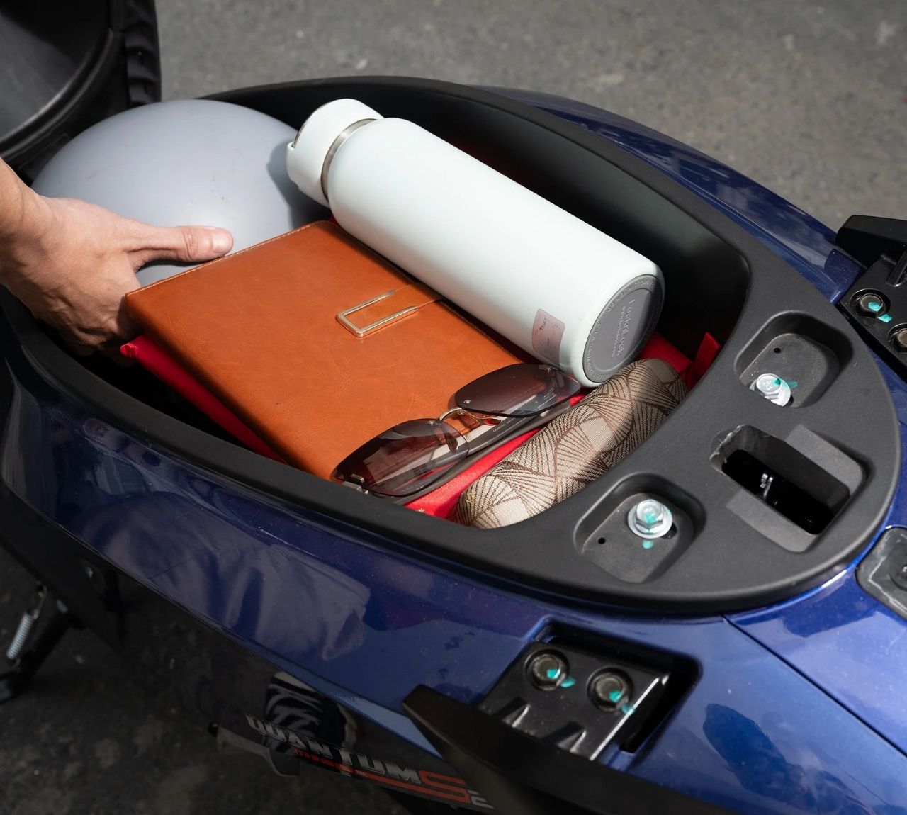 Xe máy điện Dat Bike Quantum - Giá và ưu đãi 12/2025